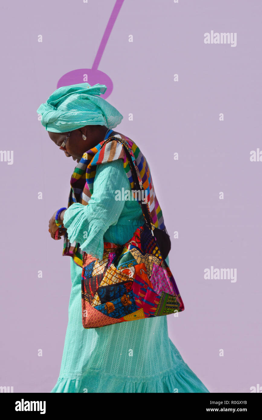 Traditional african colours hi-res stock photography and images - Alamy