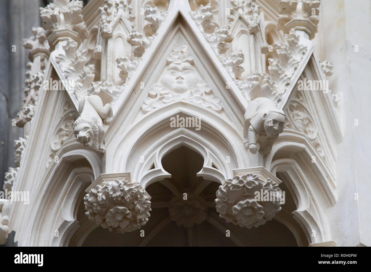 Pope Francis (right) as a small ornamental gargoyle on a baldachin at ...