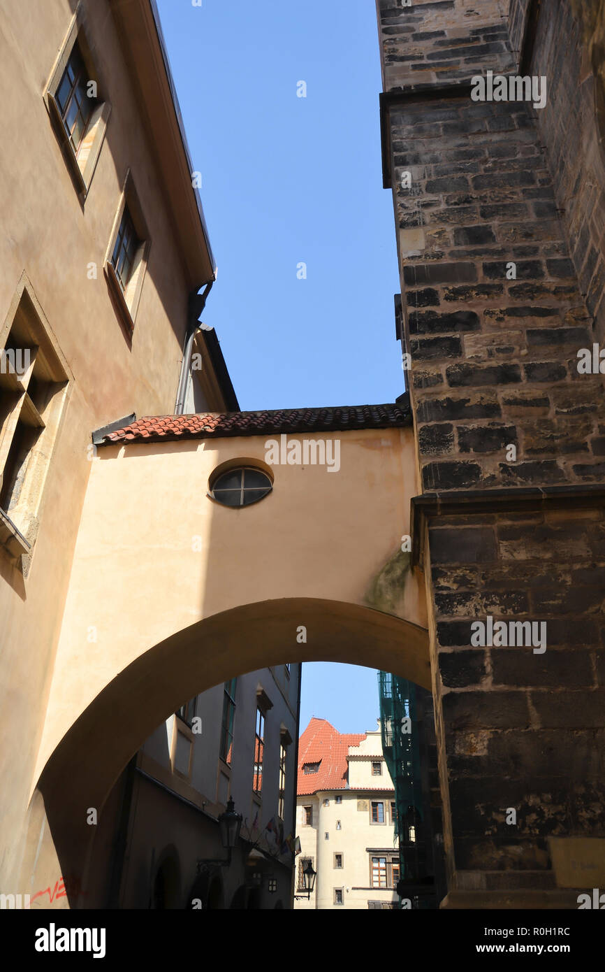 Golden archways hi-res stock photography and images - Alamy