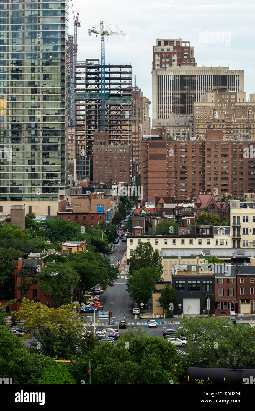 The streets and architecture of the cities of America from a high angle ...