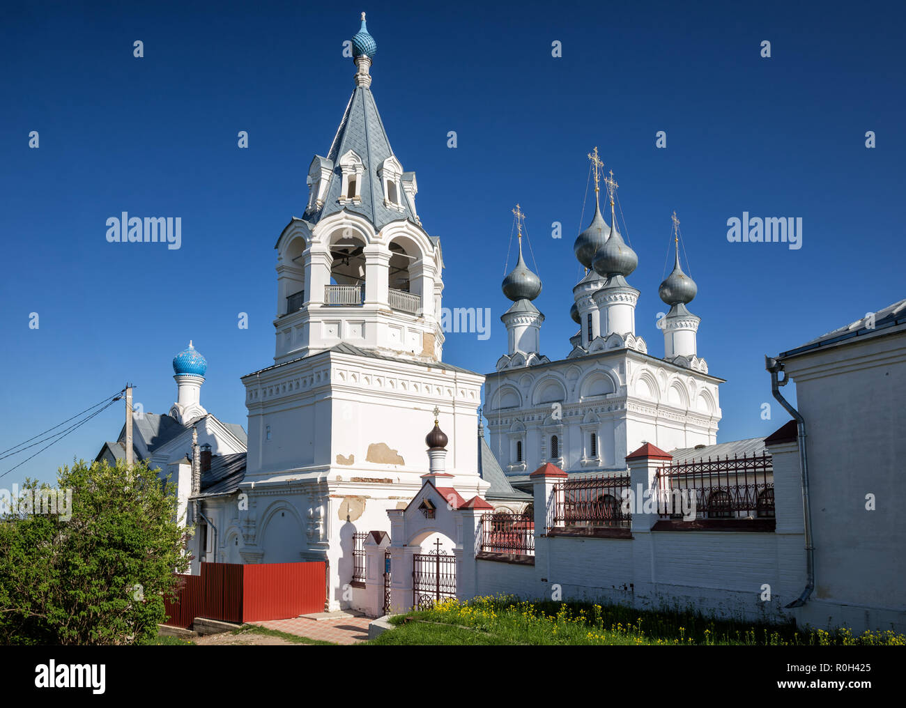 Cathedral of the resurrection bell hi-res stock photography and images ...