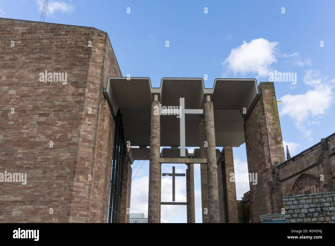 Coventry cathedral cross hi-res stock photography and images - Alamy