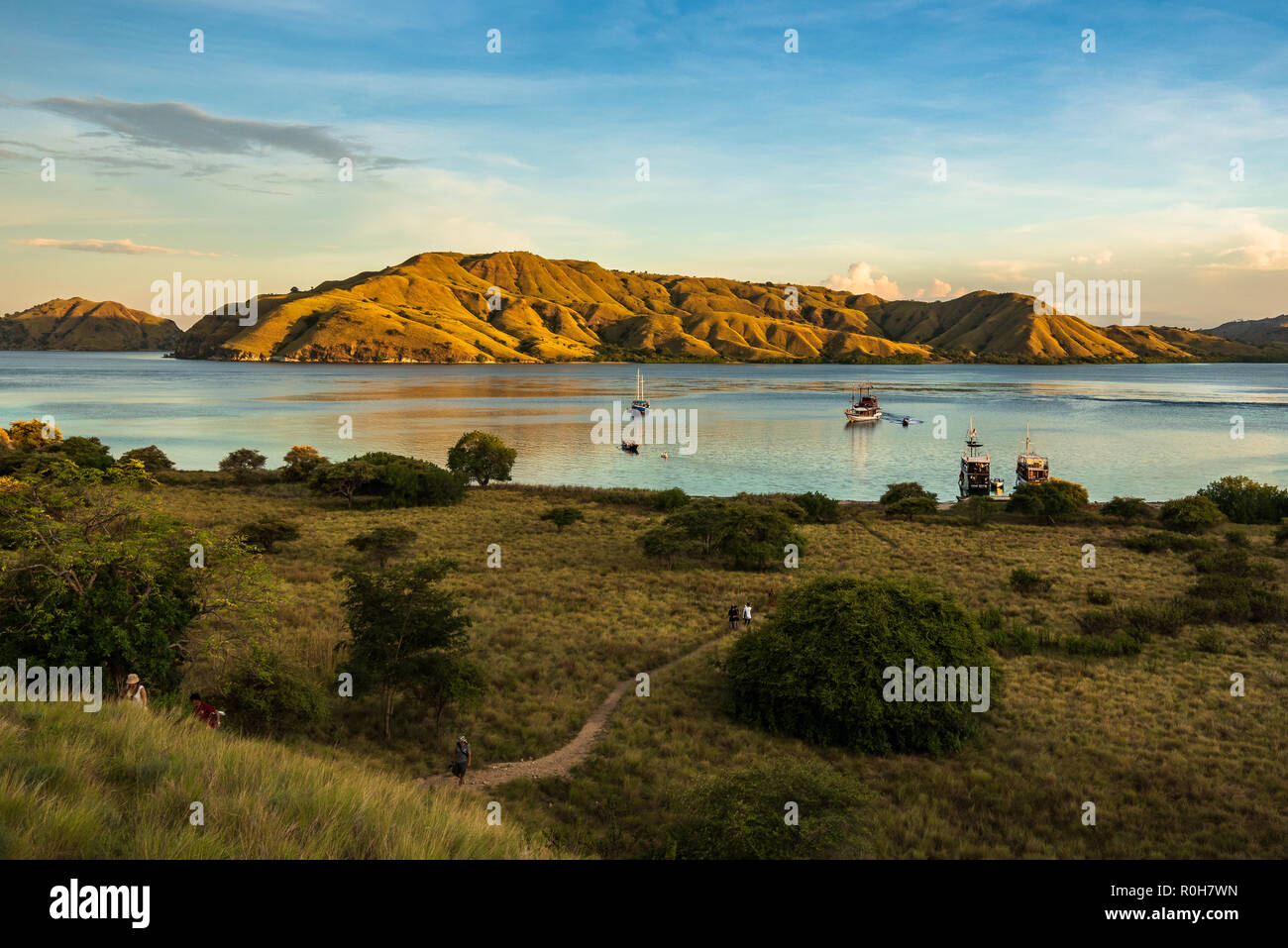 Golden sunset in Komodo Island, Taken from Gili Lawa Darat, Indonesia ...