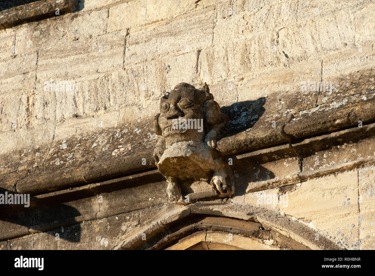 Gargoyle church uk hi-res stock photography and images - Alamy
