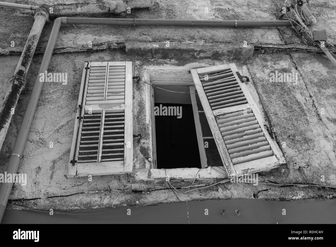 Fretted window hi-res stock photography and images - Alamy