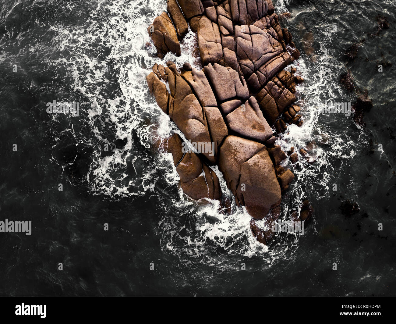 Ocean dark above view hi-res stock photography and images - Alamy
