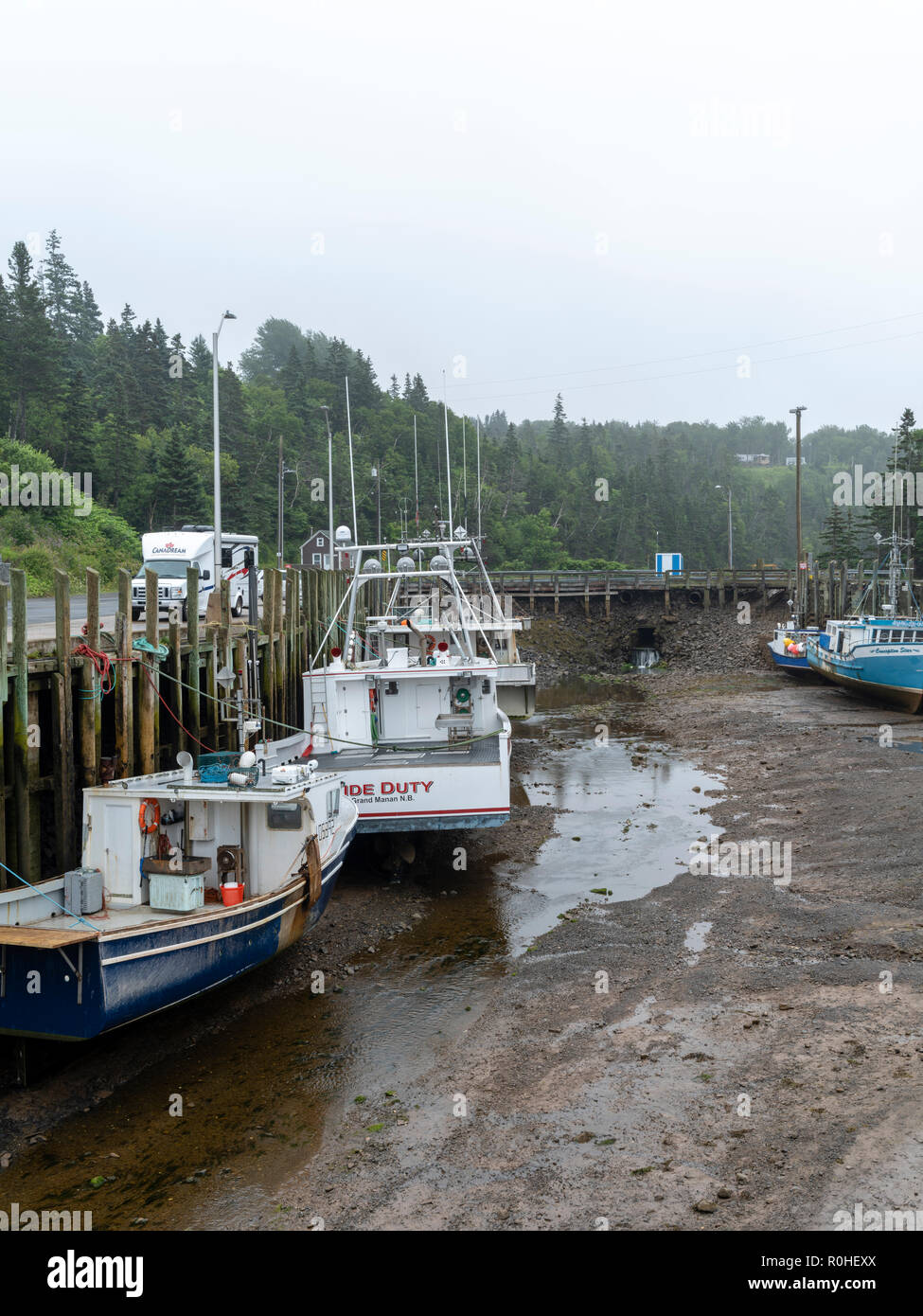 Hall’s harbour hi-res stock photography and images - Alamy