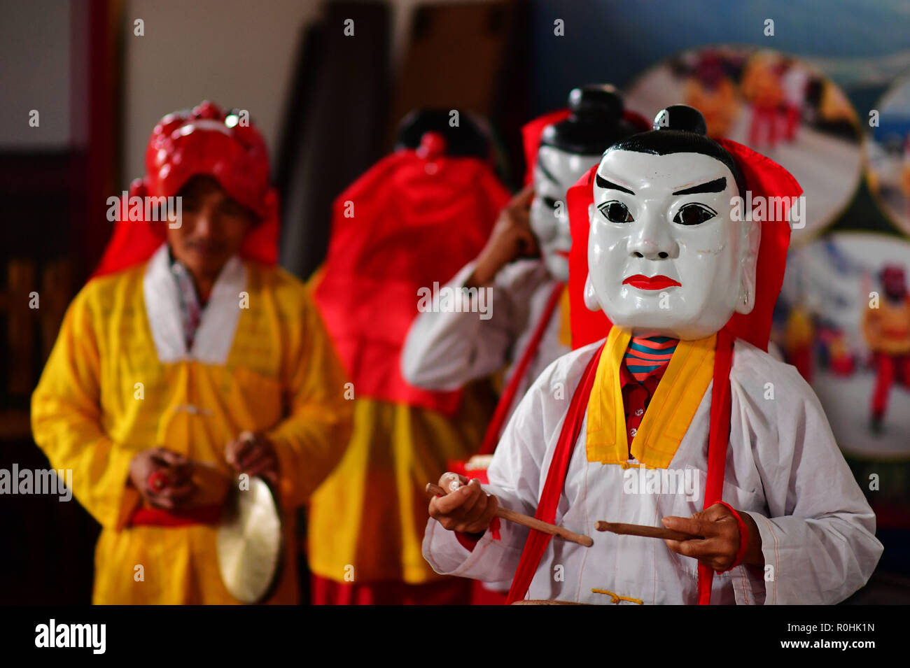 Shaowu. 4th Nov, 2018. Dancers practice Nuo dance in Heyuan Village of ...