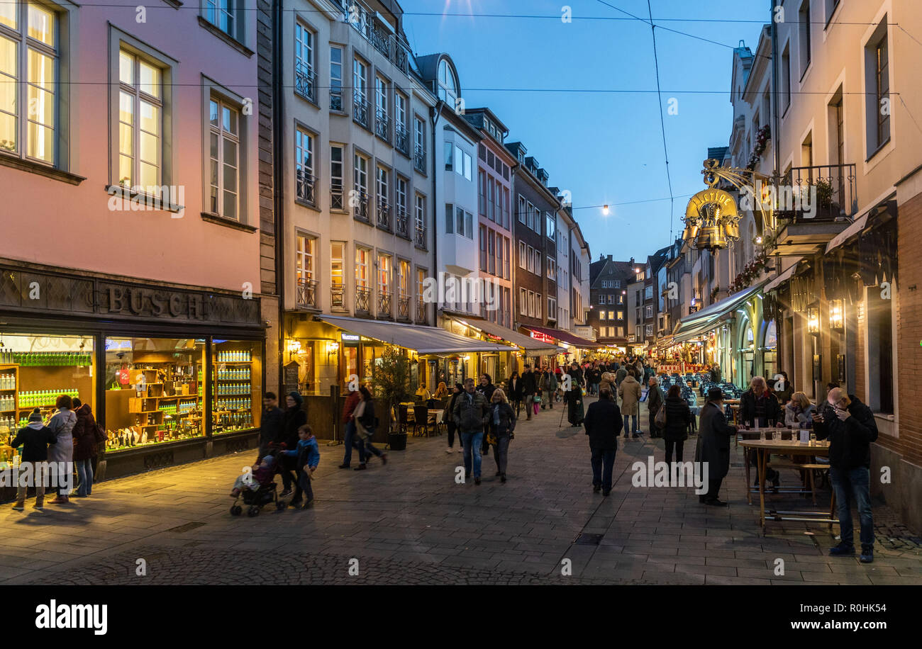 Düsseldorf’s old town hi-res stock photography and images - Alamy