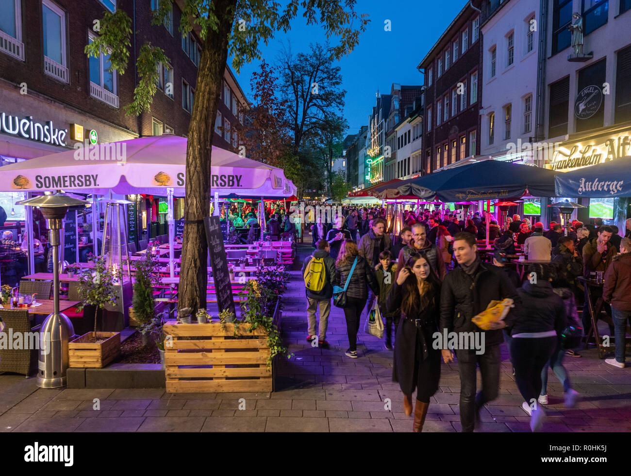 Düsseldorf’s old town hi-res stock photography and images - Alamy