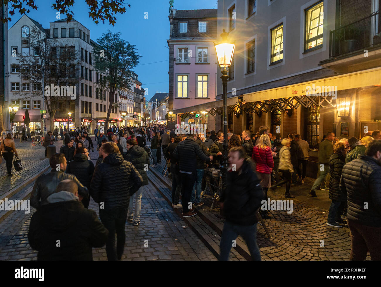 Düsseldorf’s old town hi-res stock photography and images - Alamy