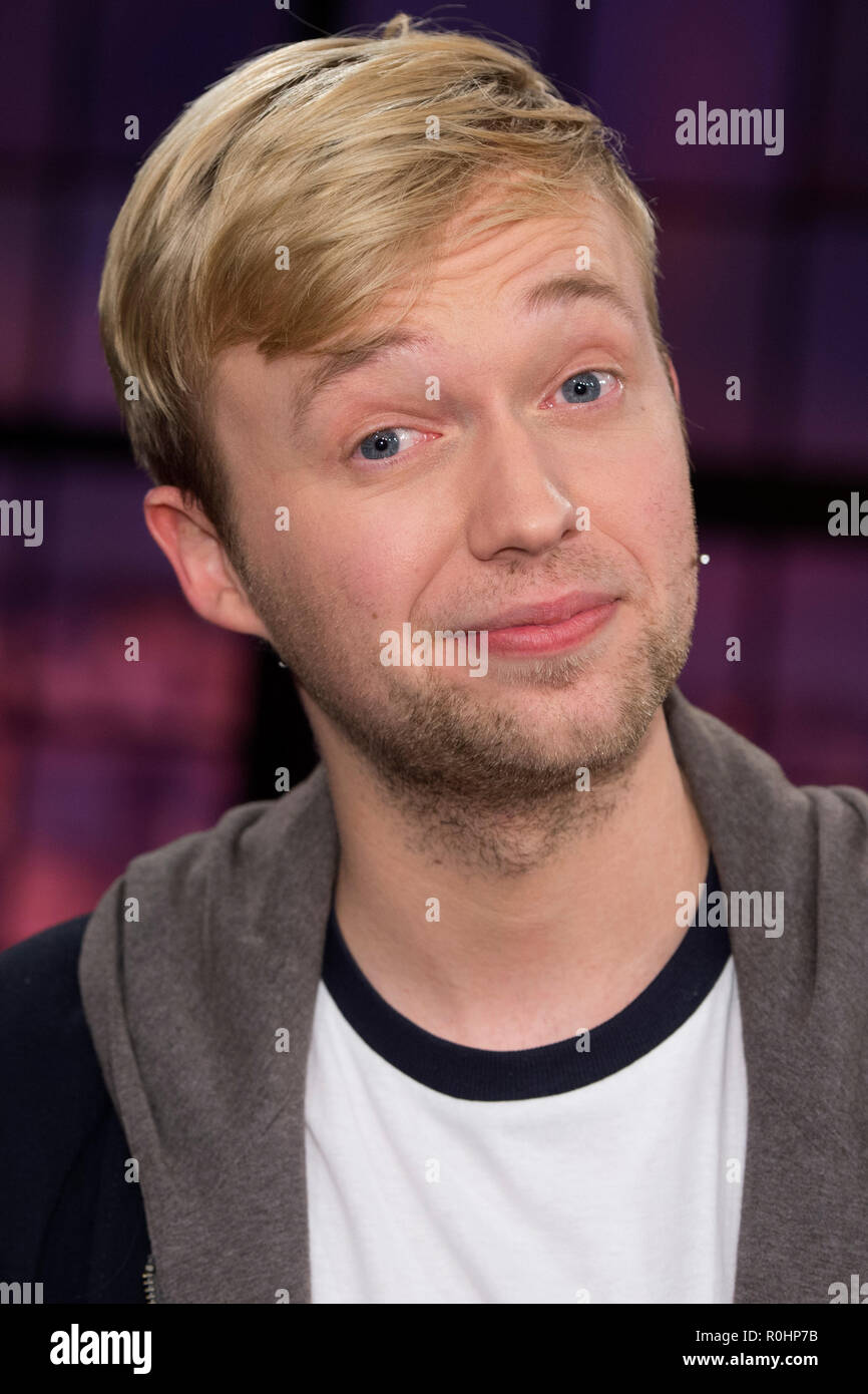 Marc WEIDE, magician, magician, portrait, portrait, portrait, cropped ...