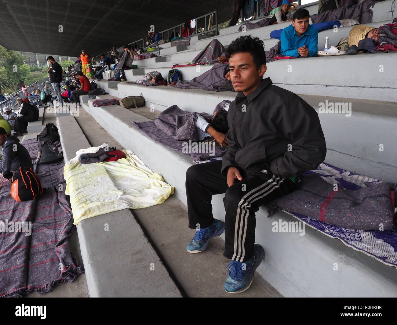Honduras children volunteer hi-res stock photography and images - Alamy
