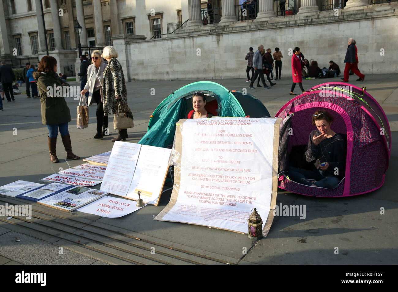 Two women sleeping in the street hi-res stock photography and images ...
