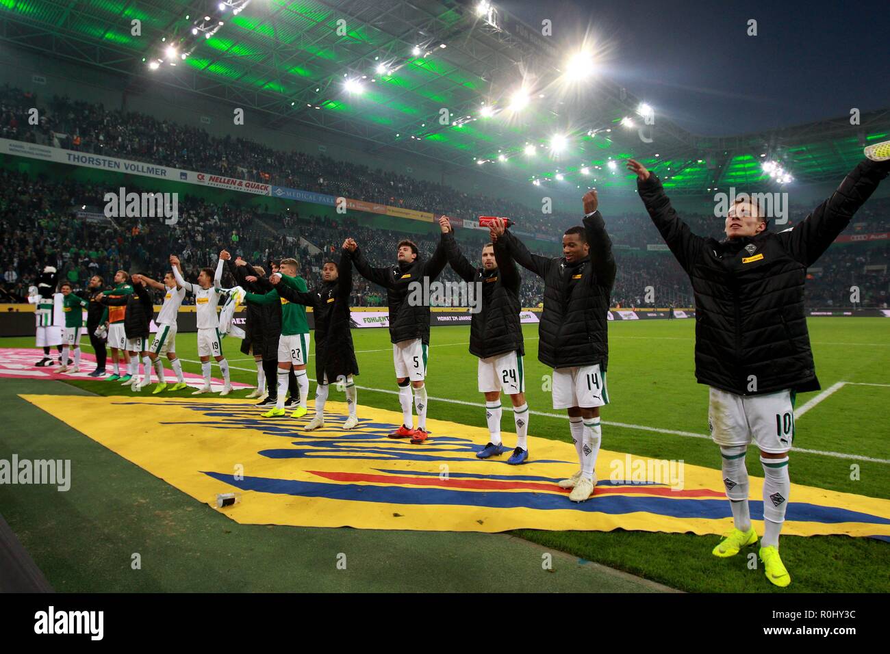 Monchengladbach, Deutschland. 04th Nov, 2018. firo: 04.11.2018 ...