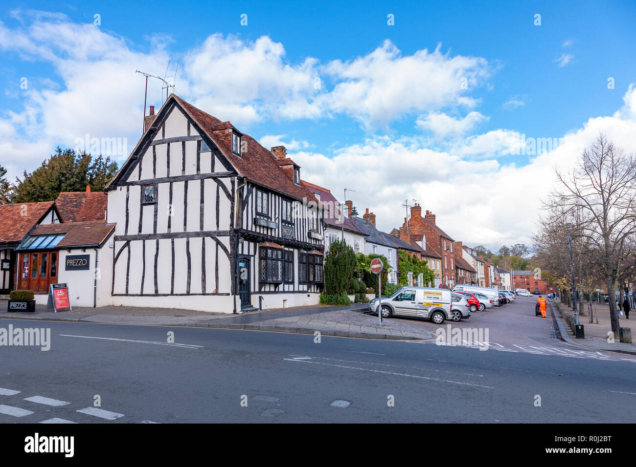 Buckingham town centre hi-res stock photography and images - Alamy