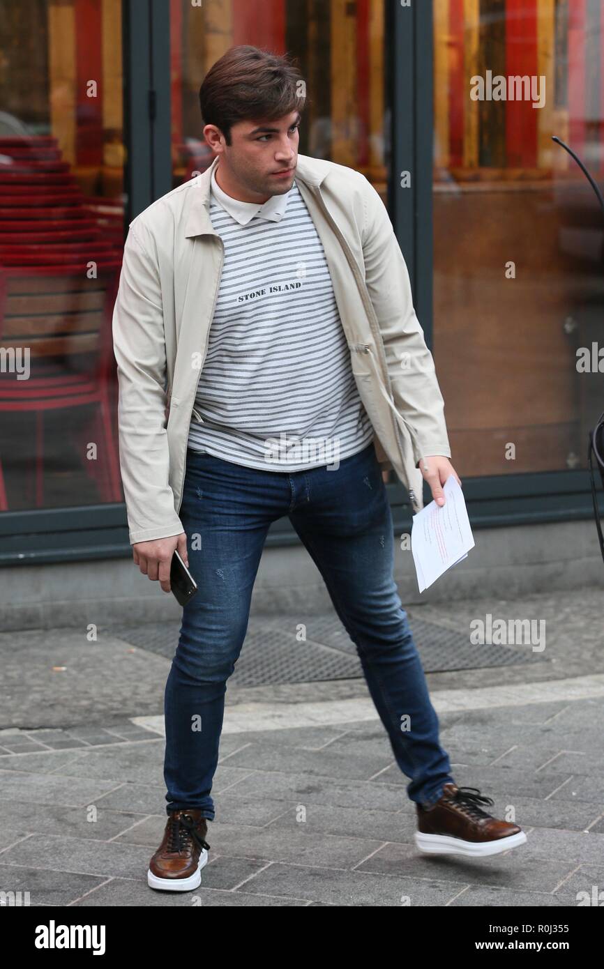 Jamie Theakston completing his charity marathon event at Global studios ...