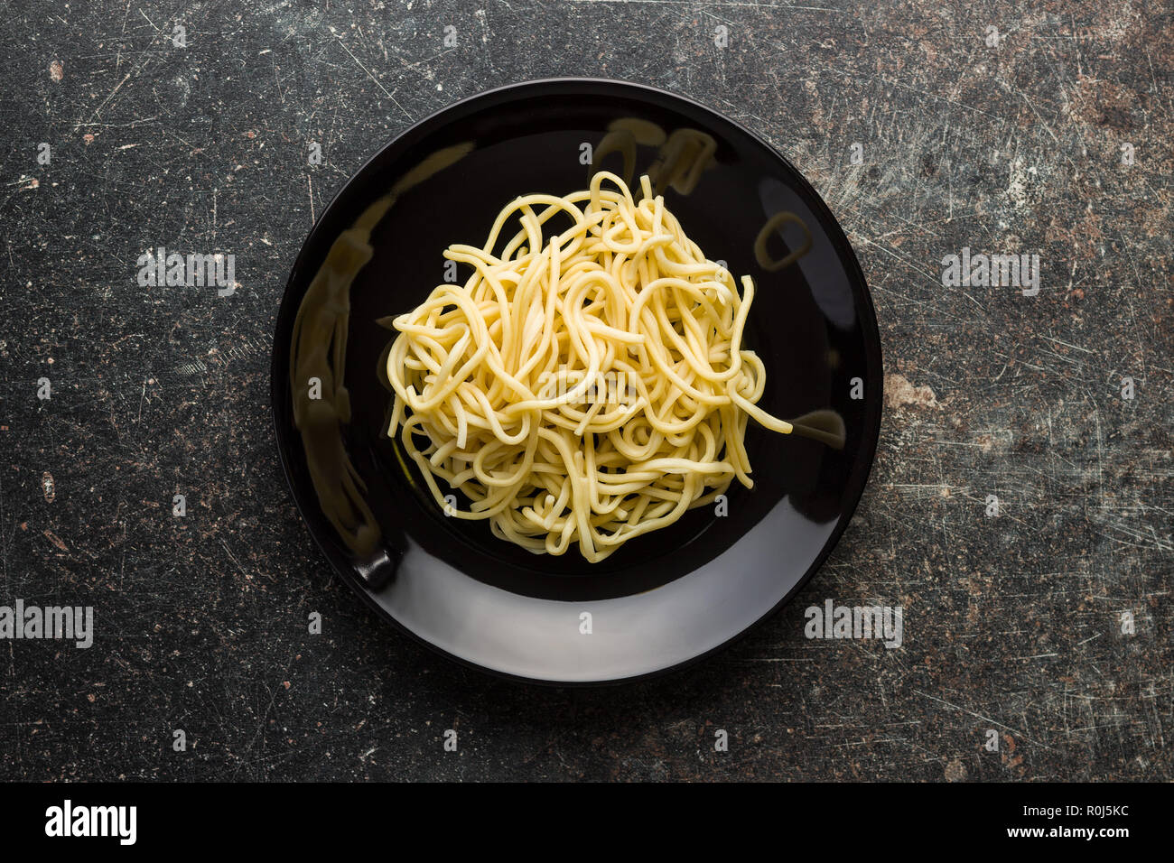 China noodles plate view hi-res stock photography and images - Alamy