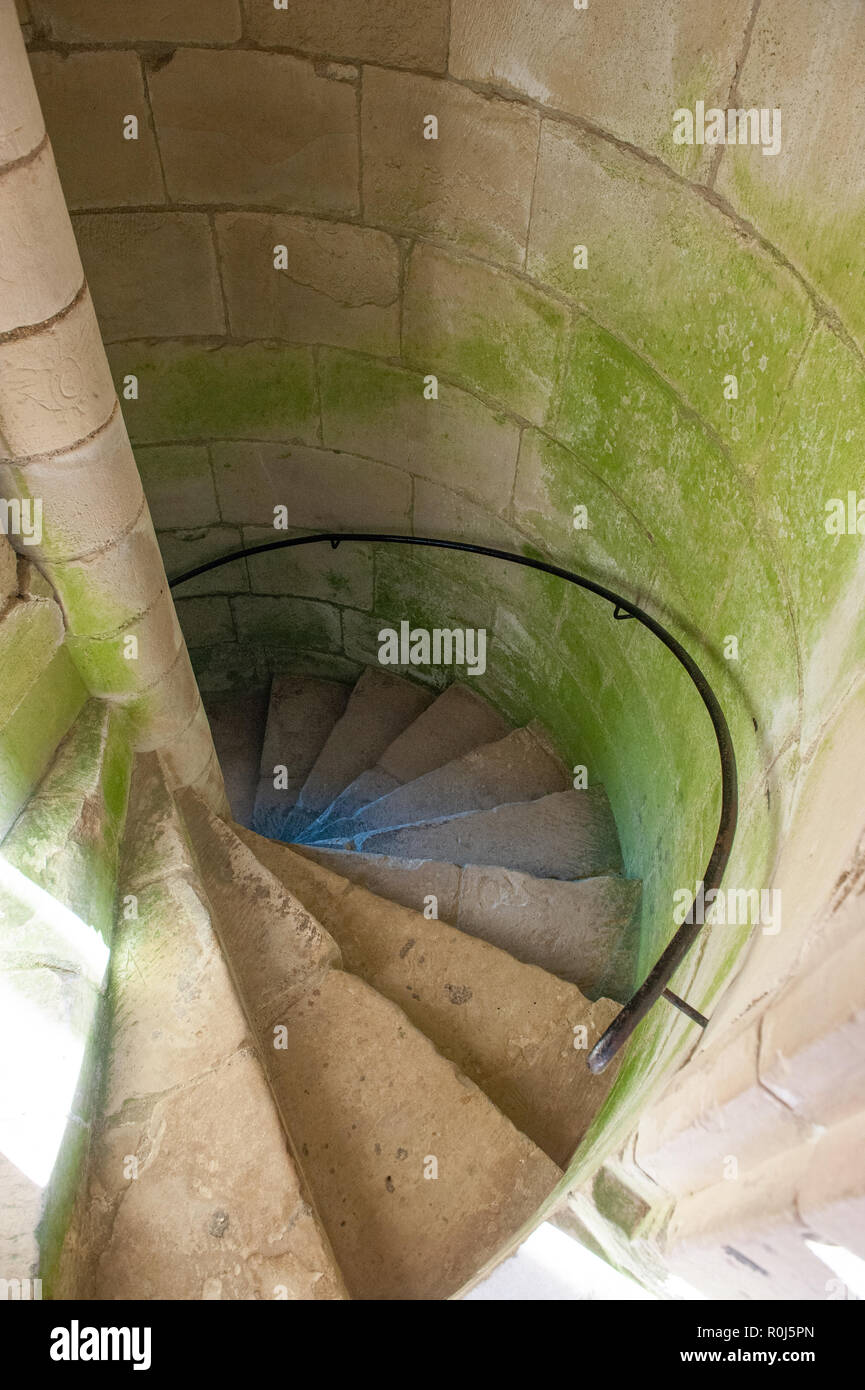 Collapsed stairs hi-res stock photography and images - Alamy