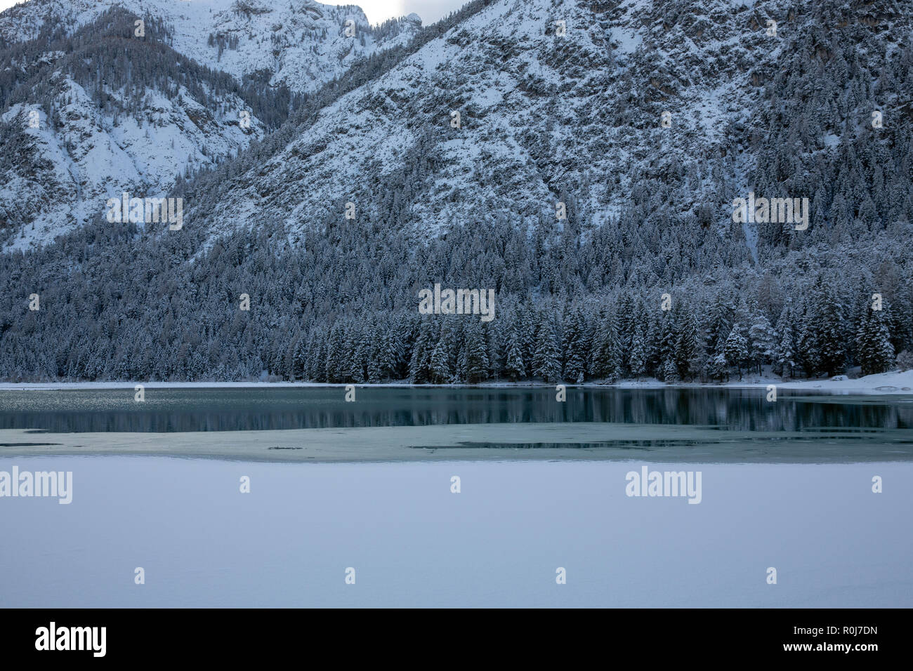 Lago di dobbiaco toblacher lake hi-res stock photography and images - Alamy