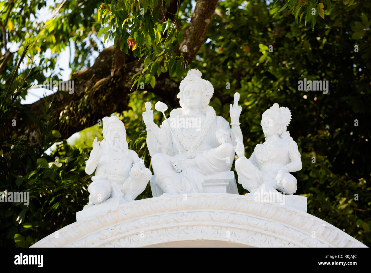 Waterfall hilltop Arulmigu Balathandayuthapani temple on Penang island ...