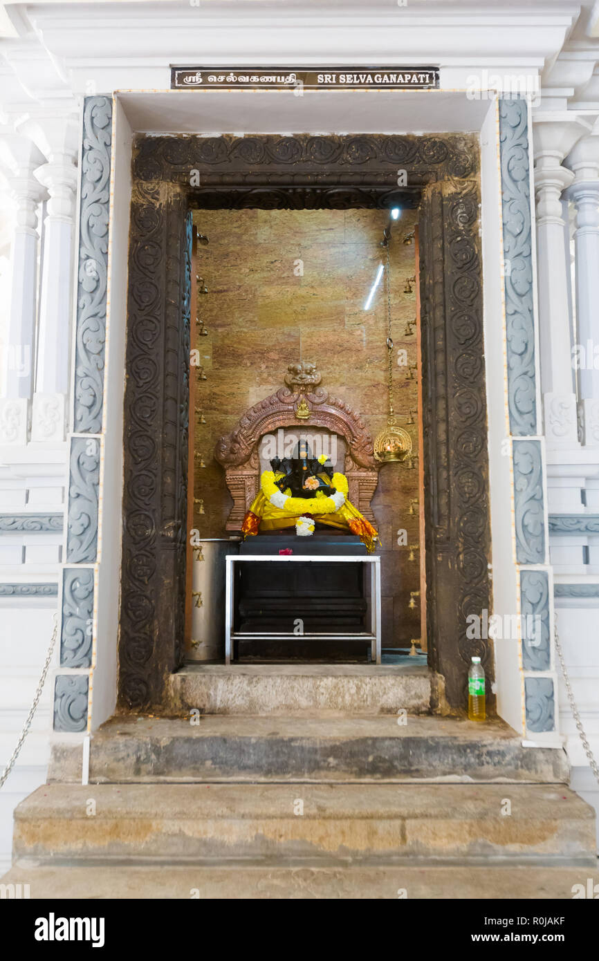Waterfall hilltop Arulmigu Balathandayuthapani temple on Penang island ...