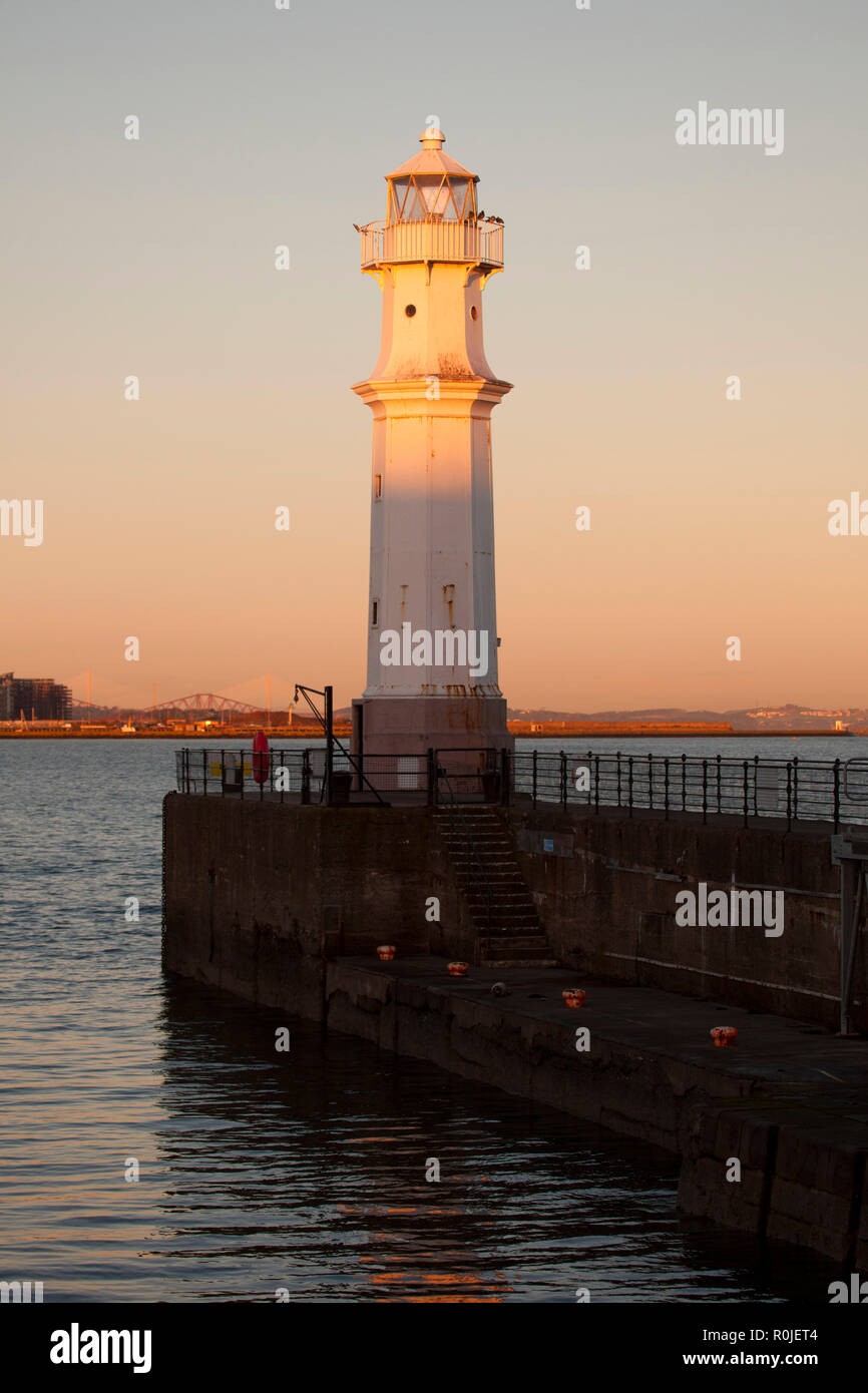 Newhaven harbour lighthouse hi-res stock photography and images - Alamy