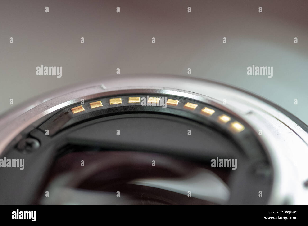 Back of lens hi-res stock photography and images - Alamy