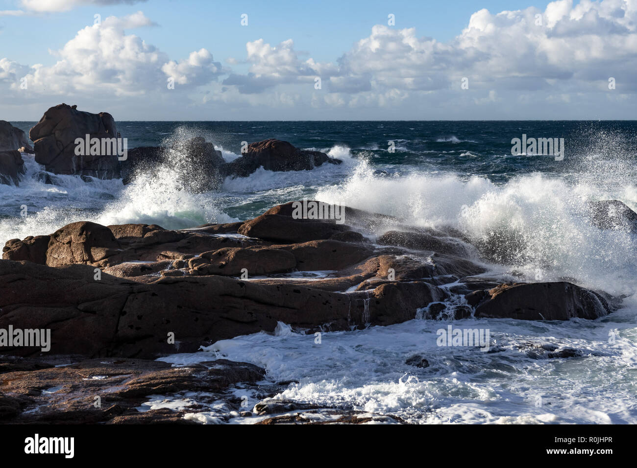 Stormy waves hit the shore hi-res stock photography and images - Alamy