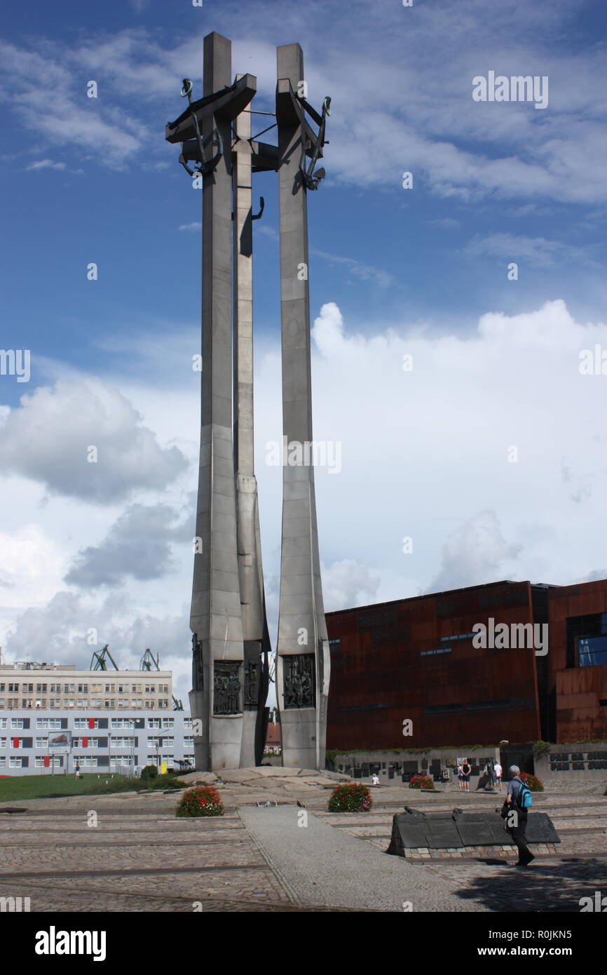 The Monument to the fallen Shipyard Workers 1970 unveiled on 16 ...