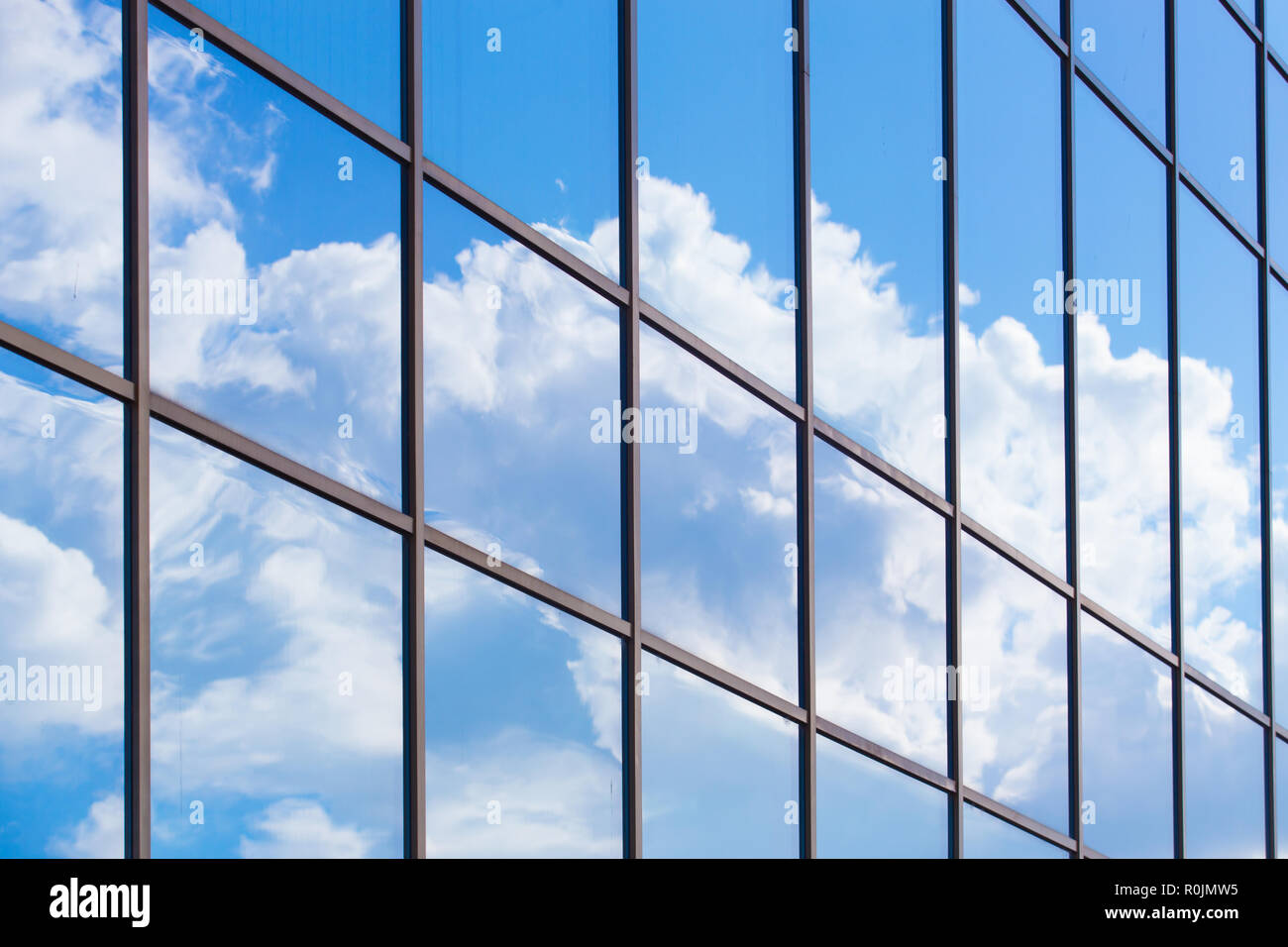 Sky reflection building architecture window facade grid cloud hi-res ...