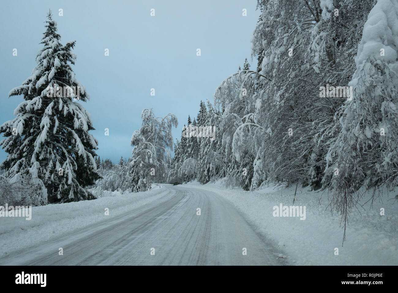 Norwegian winter road hi-res stock photography and images - Alamy