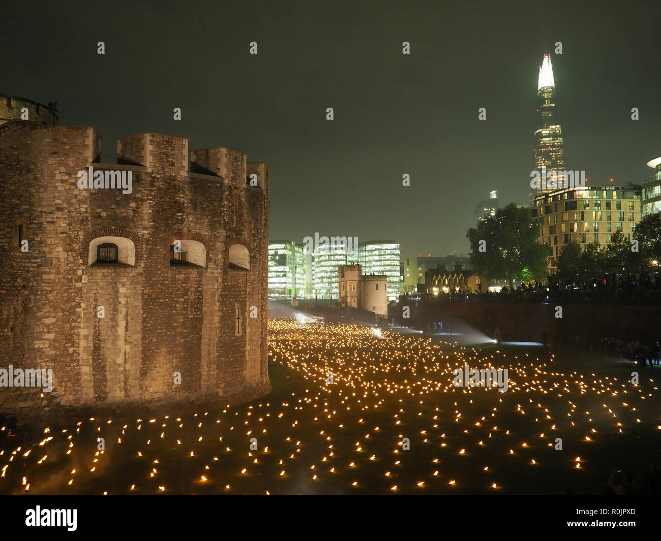 View of the thousands of torches lit to remember the World War One ...