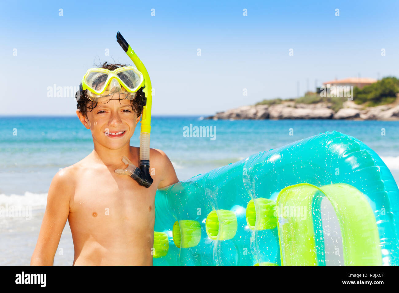 Scuba boy hi-res stock photography and images - Alamy