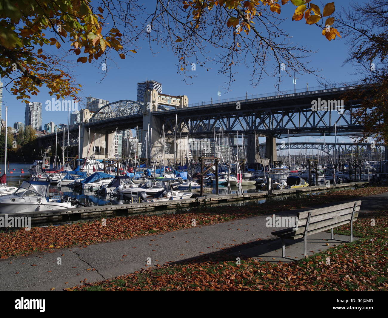 Pratt truss bridge hi-res stock photography and images - Alamy