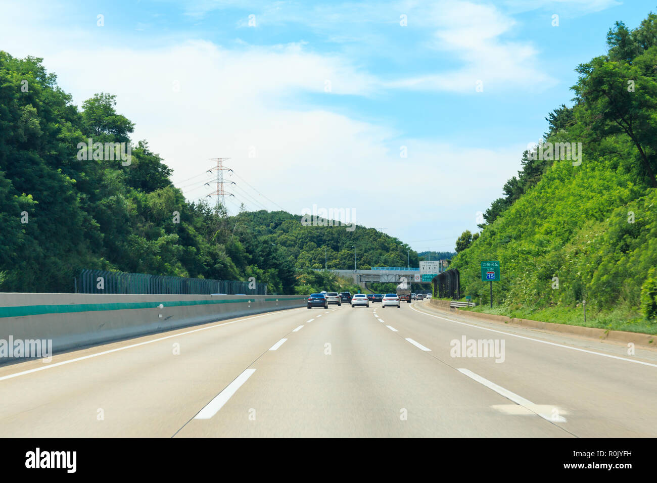 Highway with light traffic in Korea Stock Photo - Alamy