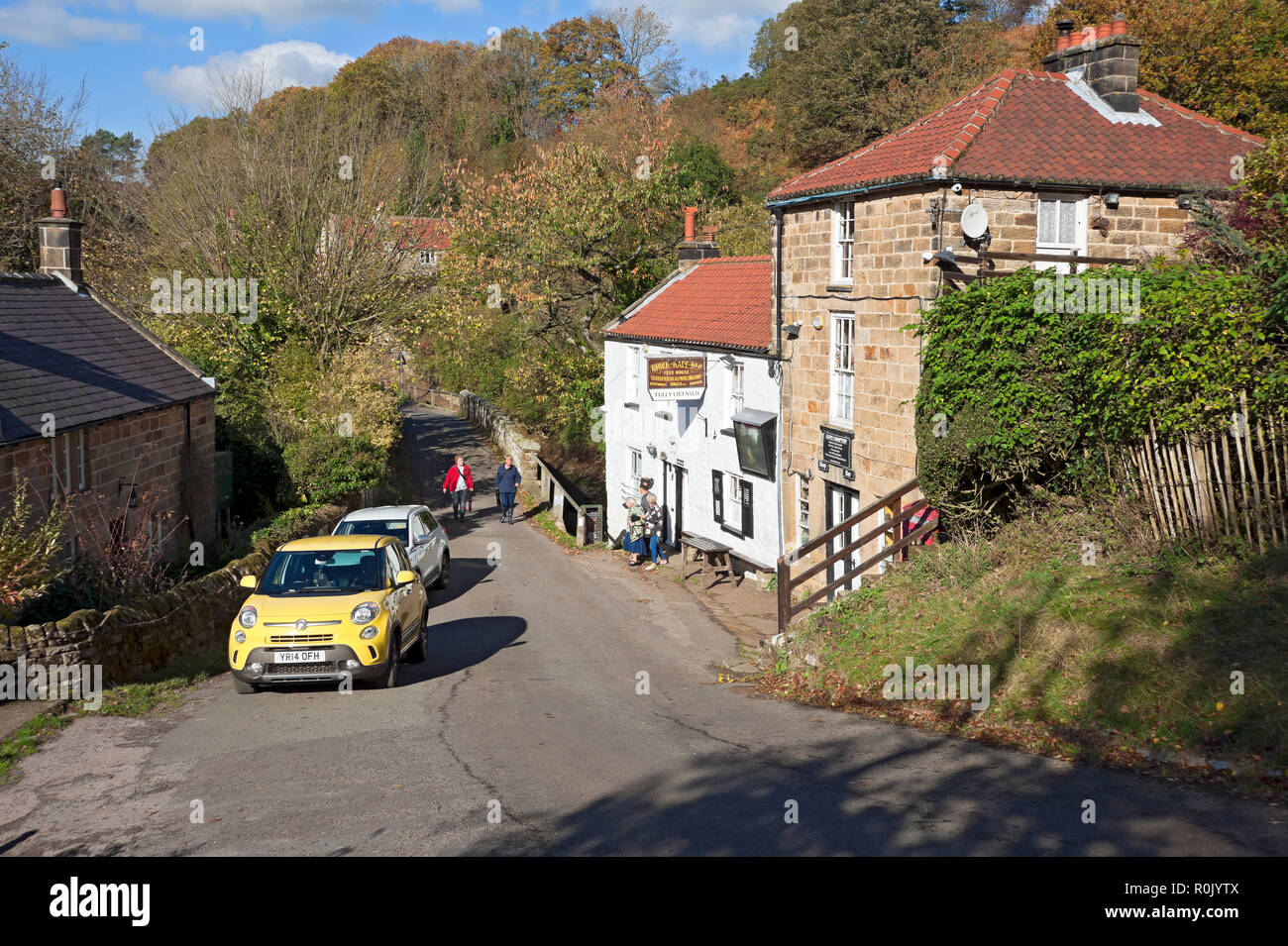 North york moors national park village hamlet pubs in yorkshire hi-res ...