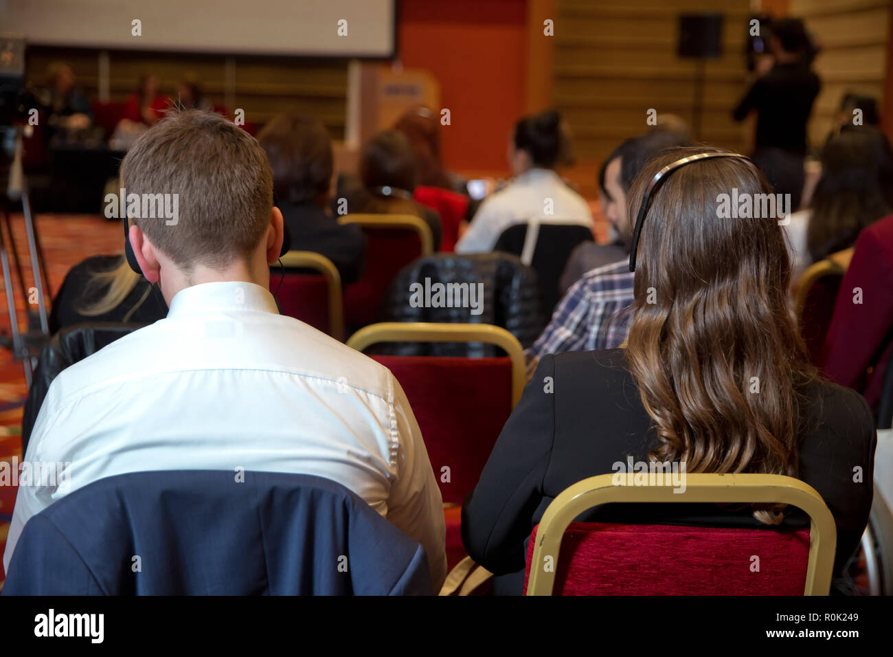 Bald head black security guard hi-res stock photography and images - Alamy