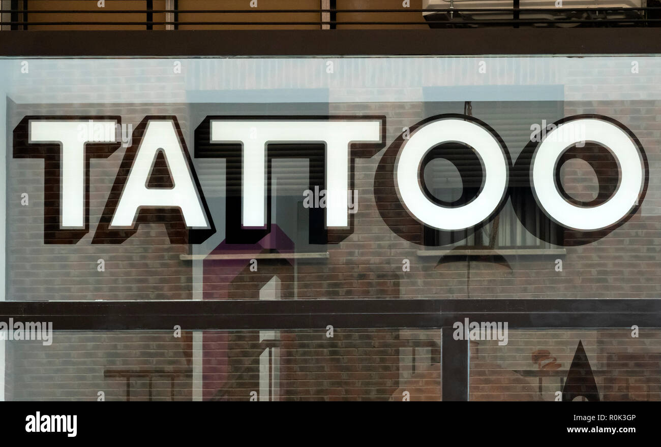 Tattoo studio sign hi-res stock photography and images - Alamy