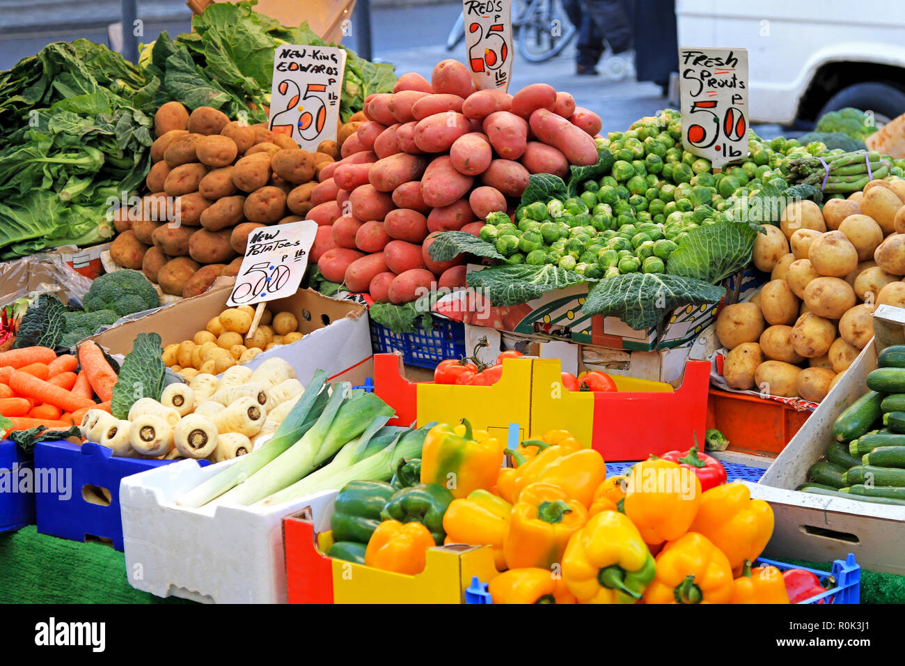 Fresh organic vegetable on street market stall Stock Photo - Alamy