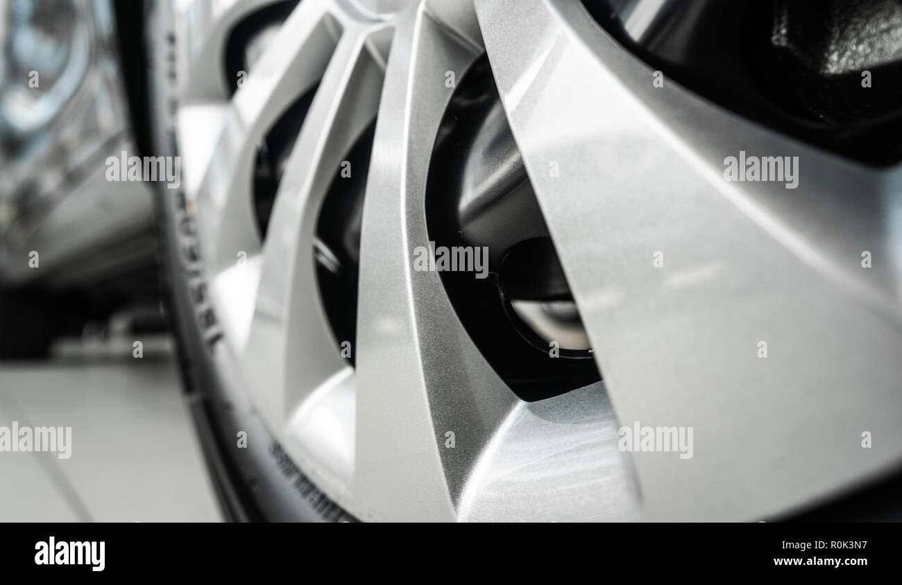 wheel of a modern car from a close angle Stock Photo - Alamy