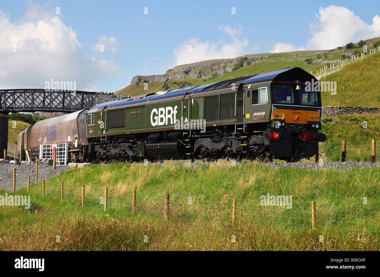 Quarry train hi-res stock photography and images - Alamy