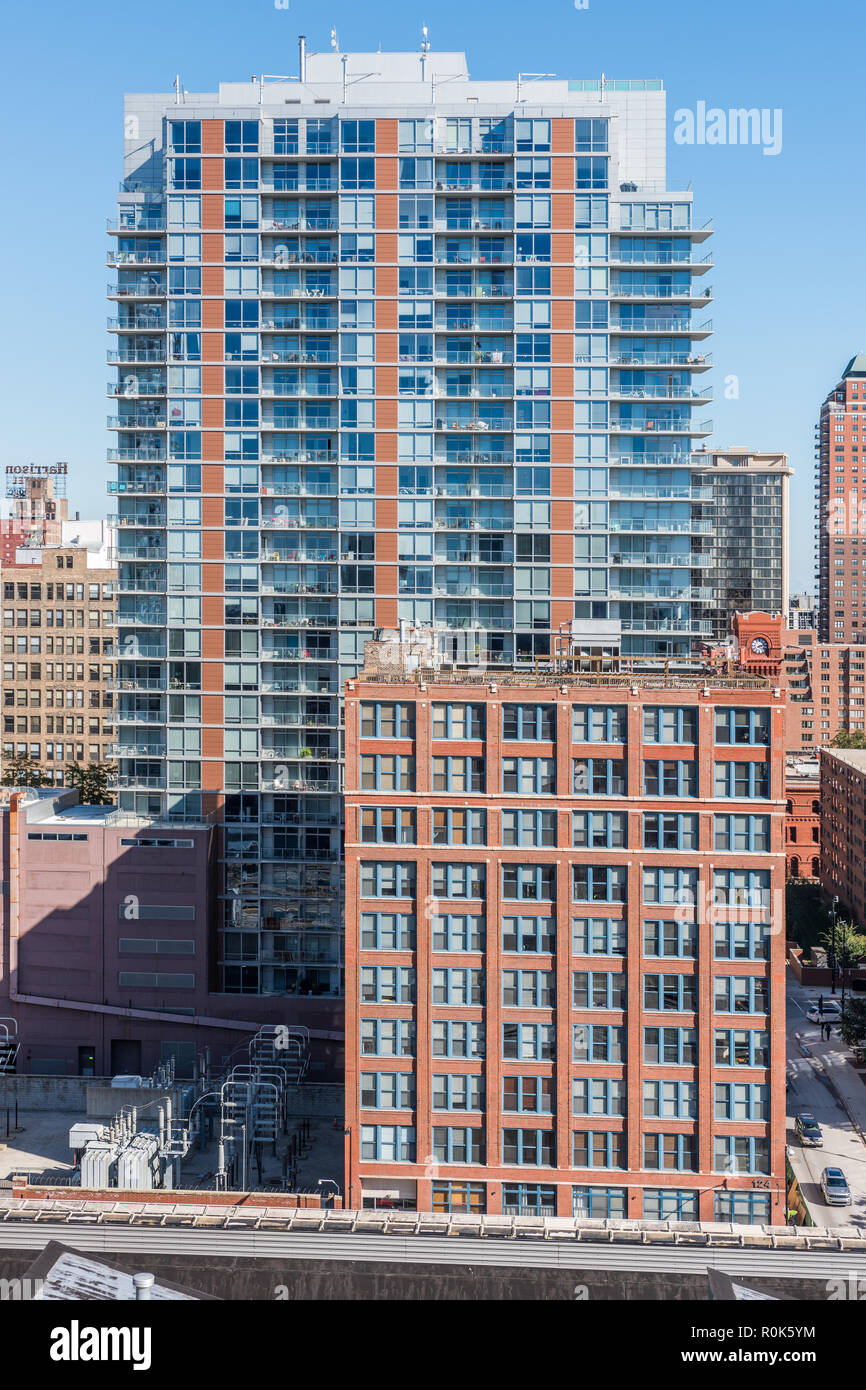 Multi unit condominium buildings in the South Loop neighborhood Stock ...