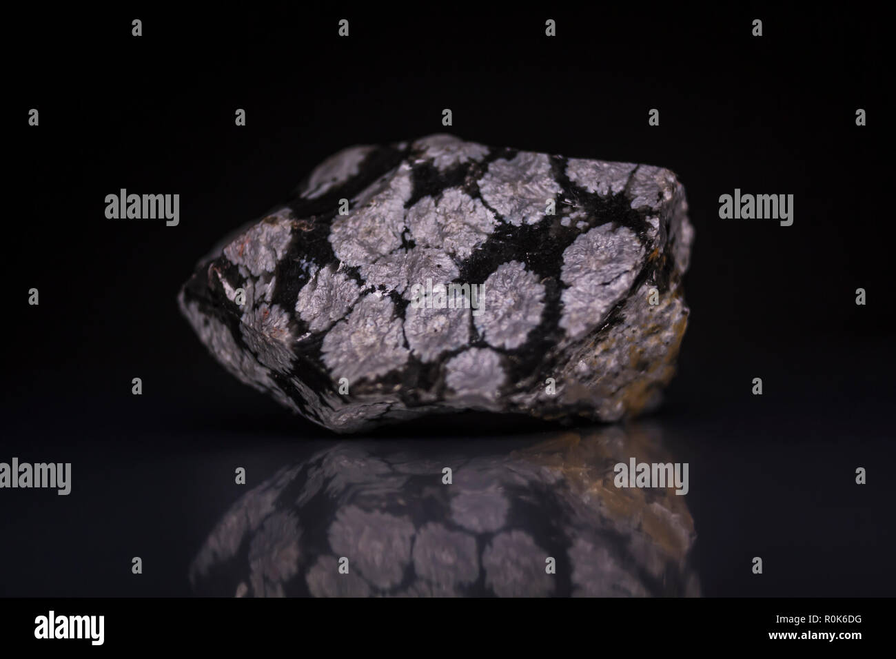 Obsidian artifact hi-res stock photography and images - Alamy