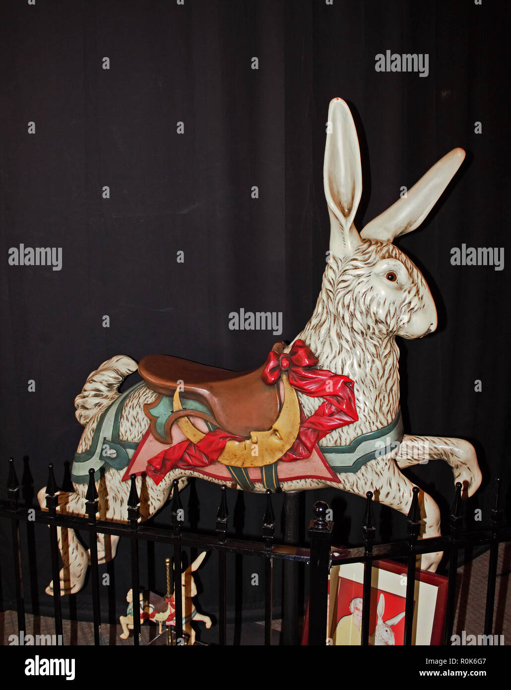 Dentzel hi-res stock photography and images - Alamy