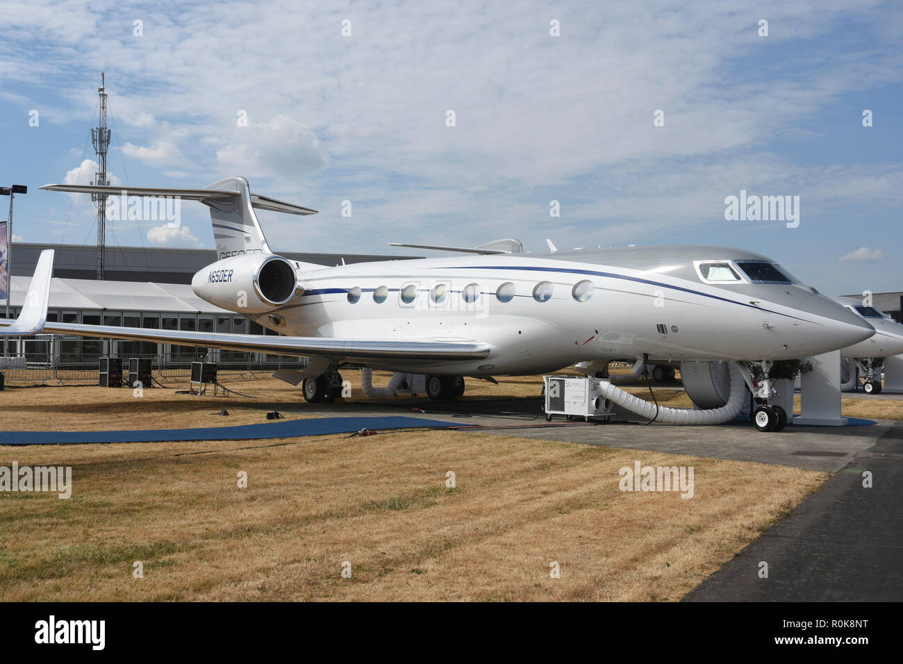 Gulfstream G650ER business jet Stock Photo - Alamy