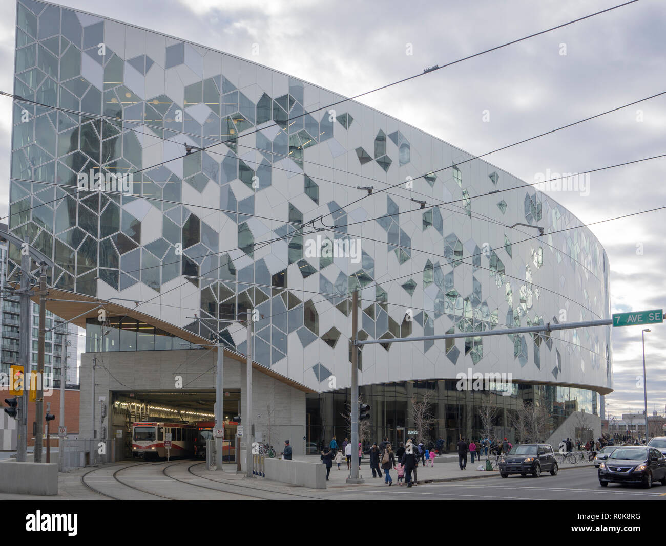 LRT New Central Library Calgary Alberta Canada Stock Photo - Alamy
