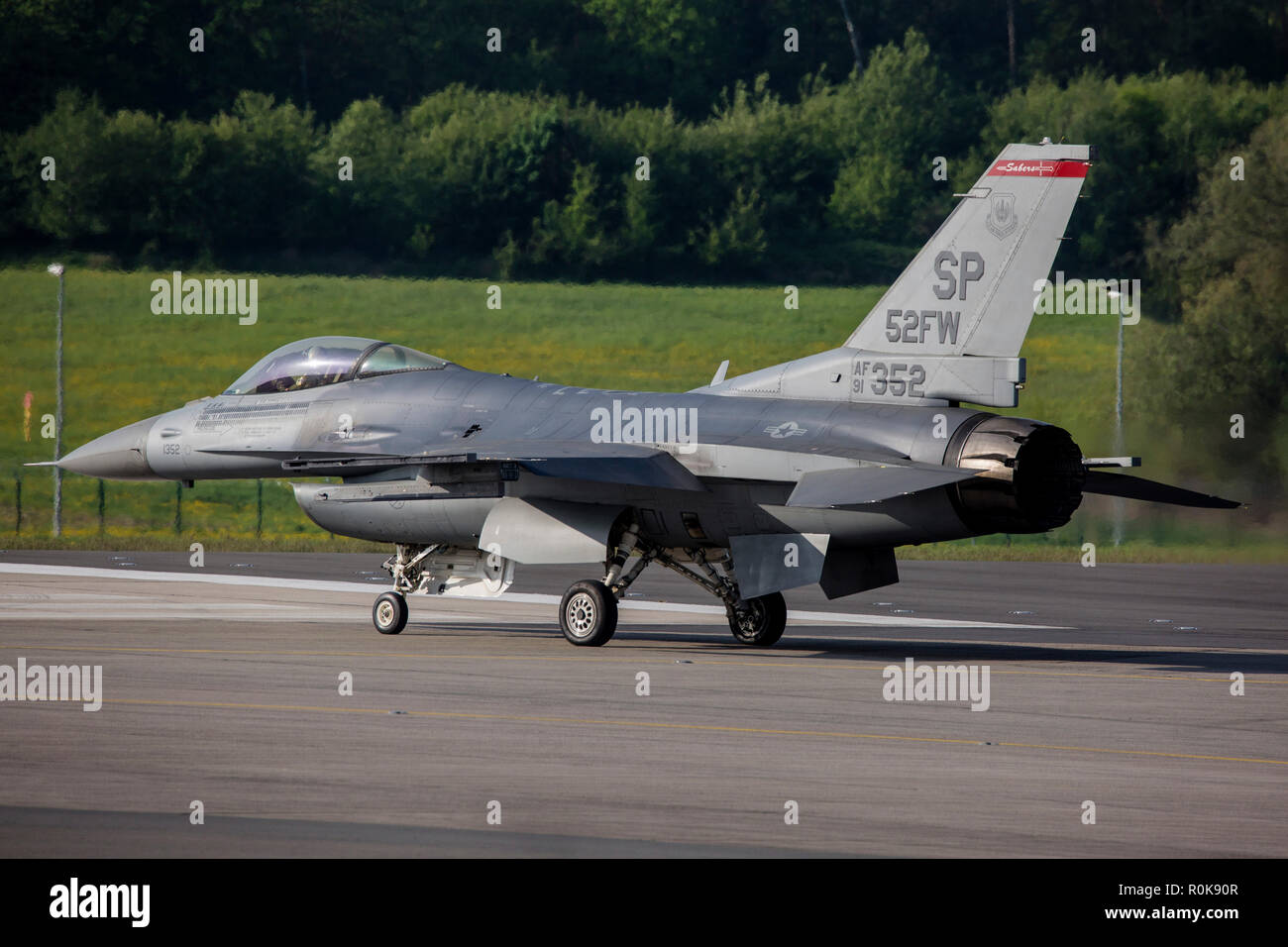 52nd fighter wing hi-res stock photography and images - Alamy