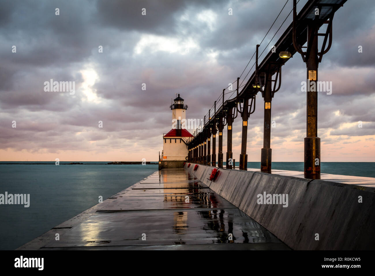 Navigational Lighthouse High Resolution Stock Photography and Images ...
