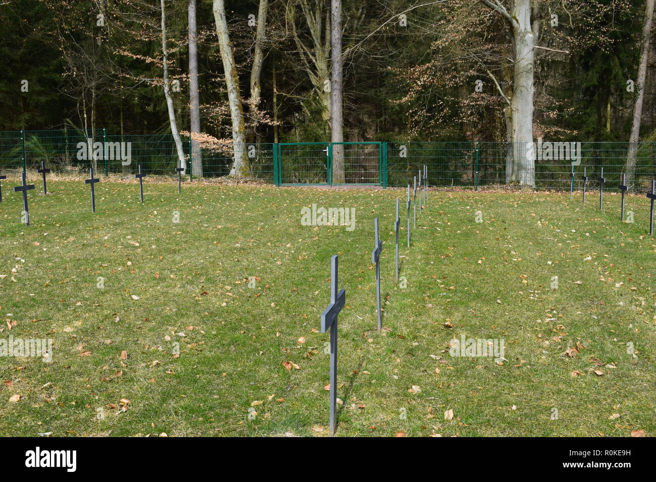 Ww2 Cemetery Gate High Resolution Stock Photography and Images - Alamy